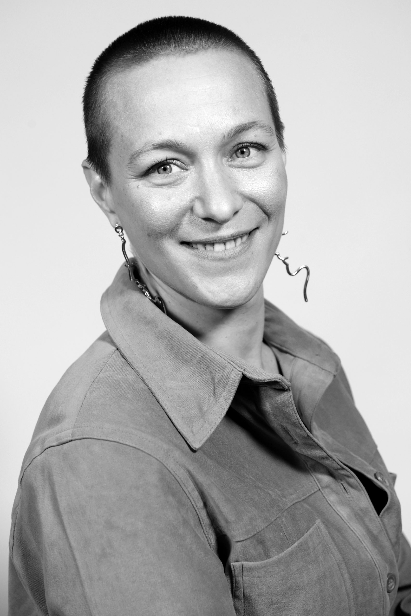 En photo : – PEROLINE DREVON – 06 23 58 21 38